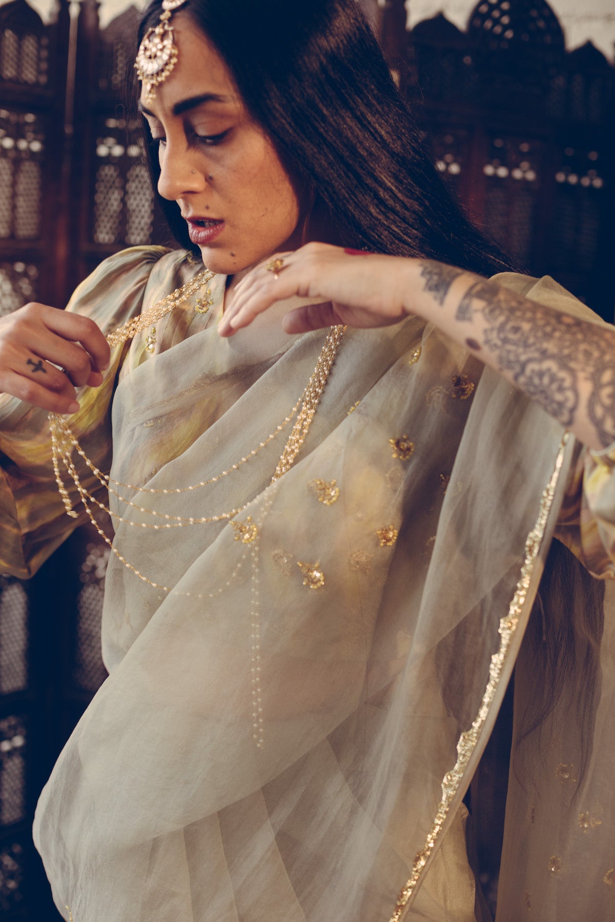 Grey Noor Saree – Sarang Kaur